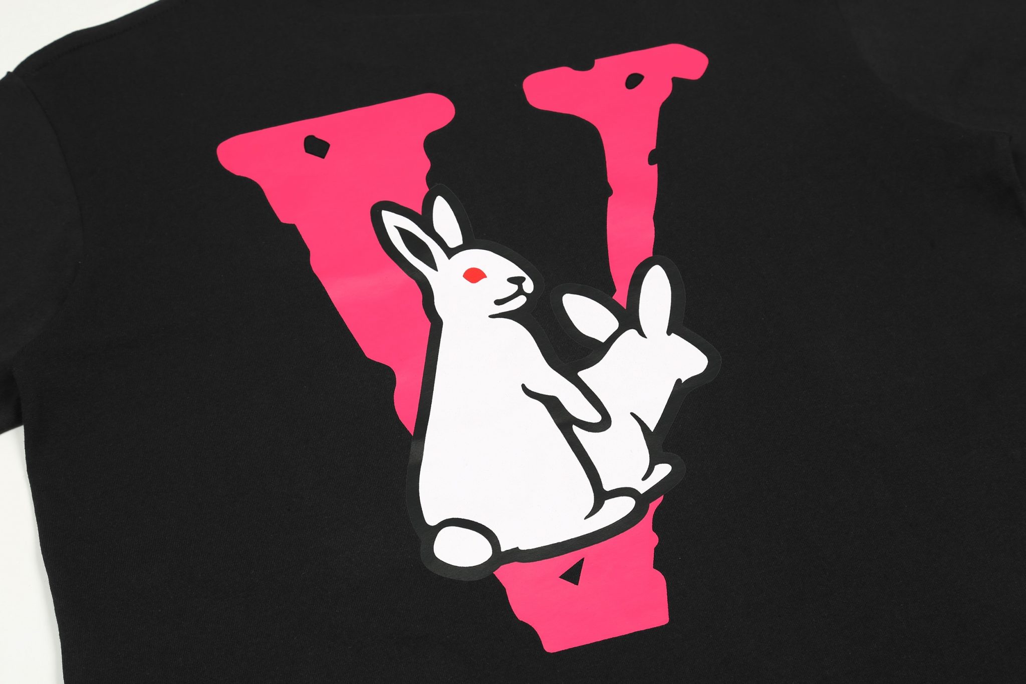 Vlone T-shirts - FR2 Joint Cartoon Rabbit Print Classic Tee For Both ...